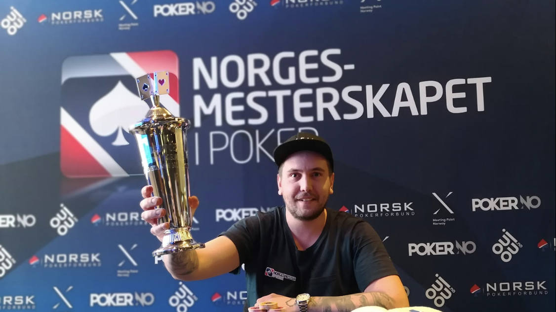 Kommunepoker i Hurum har en vinner - Kommunepoker.com